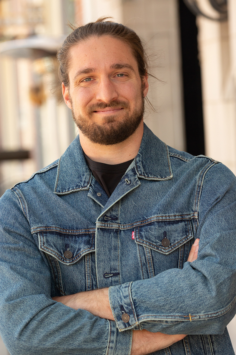Denver dating profile images: guys these expressions work - Kelly ...